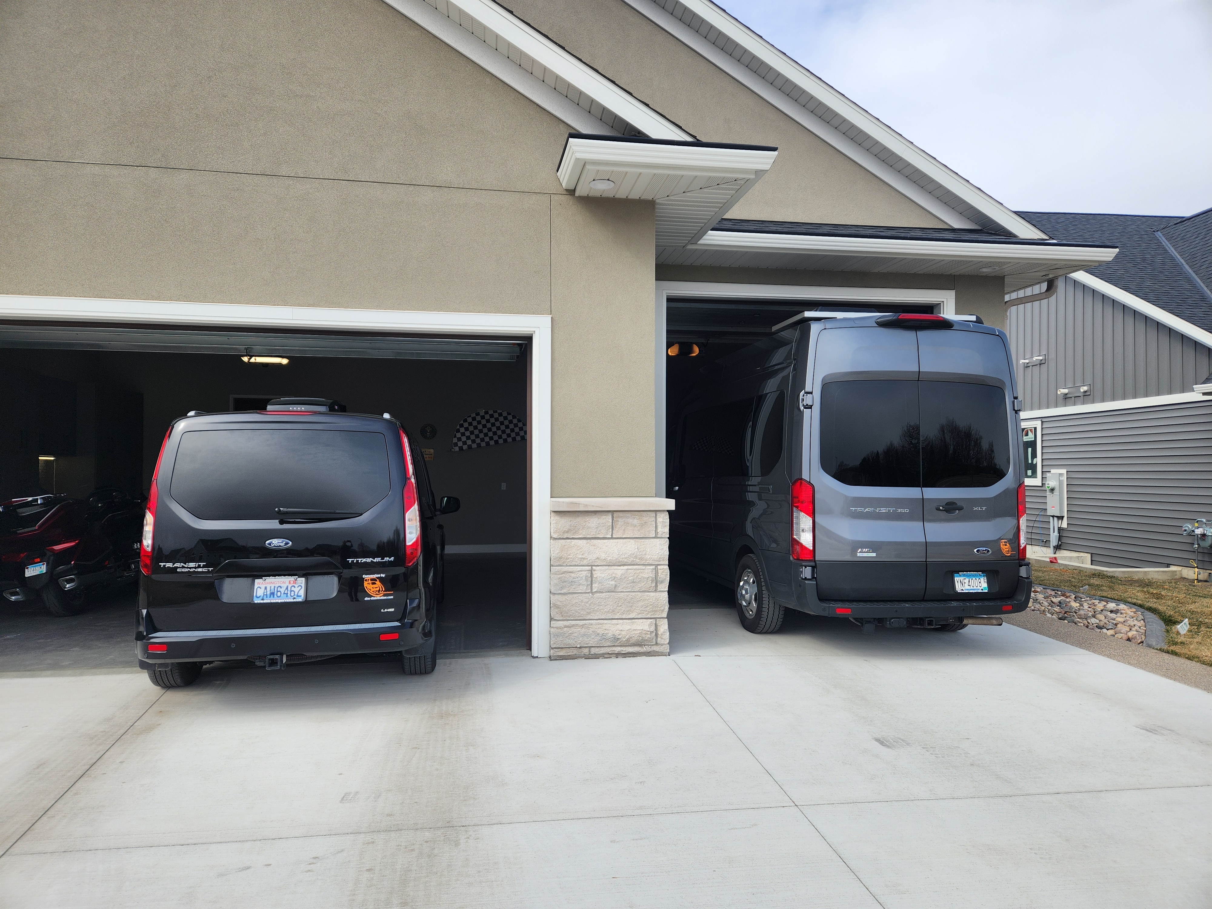 HOA Parking Rules in Florida: A Guide for Car, Truck, and RV Owners